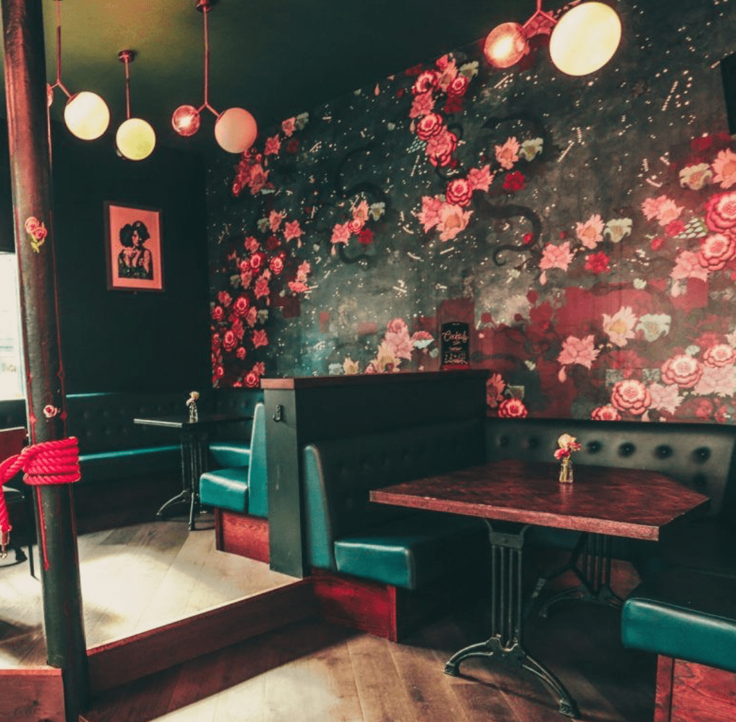 6 Interior Decor tips for pubs | Squark Design